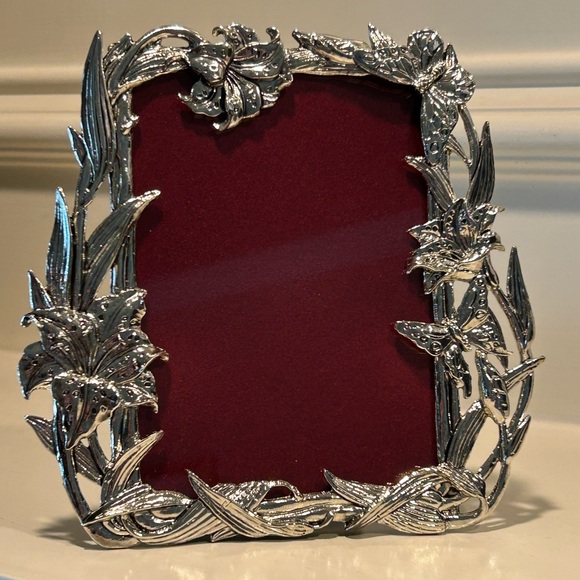 Arthur Court | Accents | Arthur Court Lily Photo Frame | Poshmark
